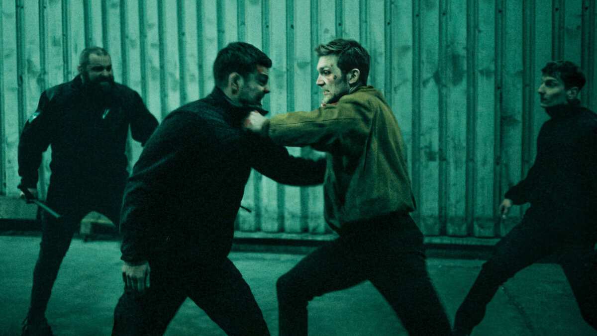 'Lesson Plan' Ending, Explained: Does Damian Save The Students From The ...